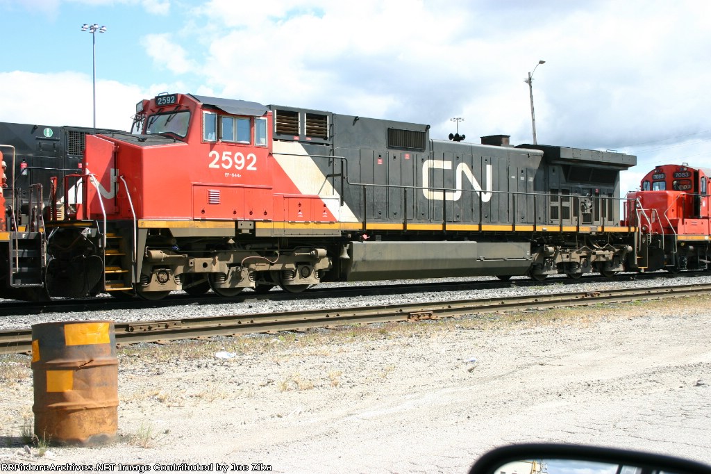 CN 2592 9-44CW